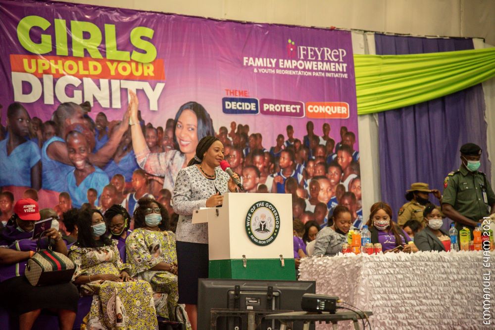 Abstain From Premarital Sex Governors Wife Tell Teenage Girls Feyrep